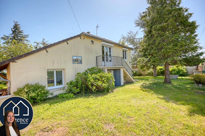 Fontaine-la-Guyon : Maison 4 pièces à vendre