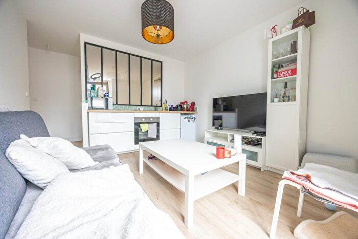 Appartement à vendre - Nantes, Nantes Erdre, La Beaujoire, Saint-Joseph de Porterie - 2 pièces - 1 chambre