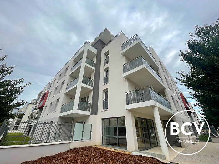 Appartement à louer - Lucé, Centre-ville - 3 pièces - 2 chambres