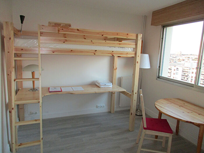 Appartement à louer - Boulogne-Billancourt, Silly, Gallieni - 1 pièce