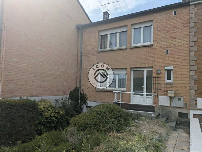 Maison 5 pièces à Hautmont, Fort, à vendre