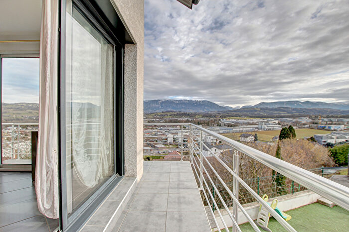 Appartement à vendre - Rumilly, Rives du Chéran, Sud - 3 pièces - 2 chambres