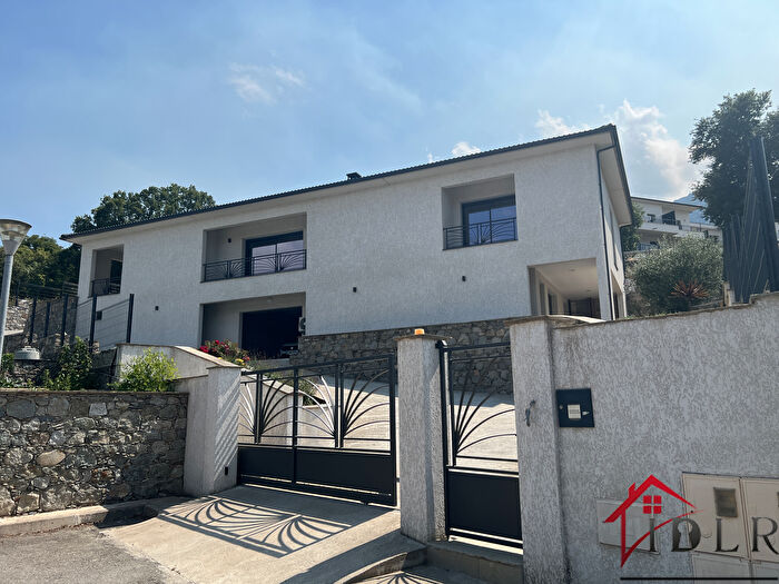 Maison 7 pièces à vendre à Corte