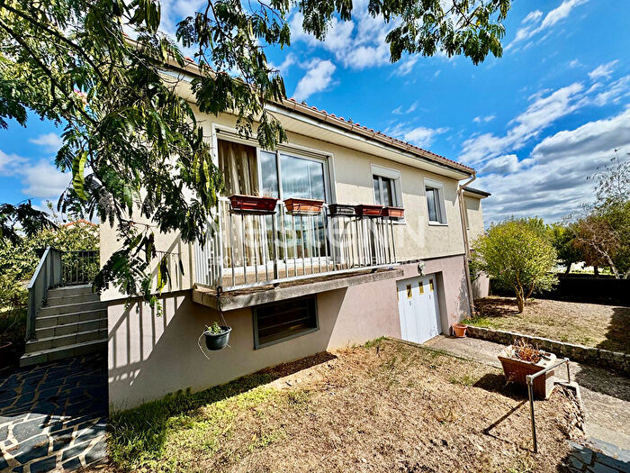 Maison 5 pièces à Nueil-sur-Layon, à vendre