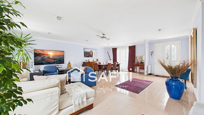 Maison à vendre - Sainte-Soulle - 6 pièces - 4 chambres