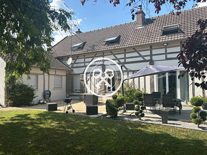 Montreuil-sur-Barse : Maison 7 pièces à vendre
