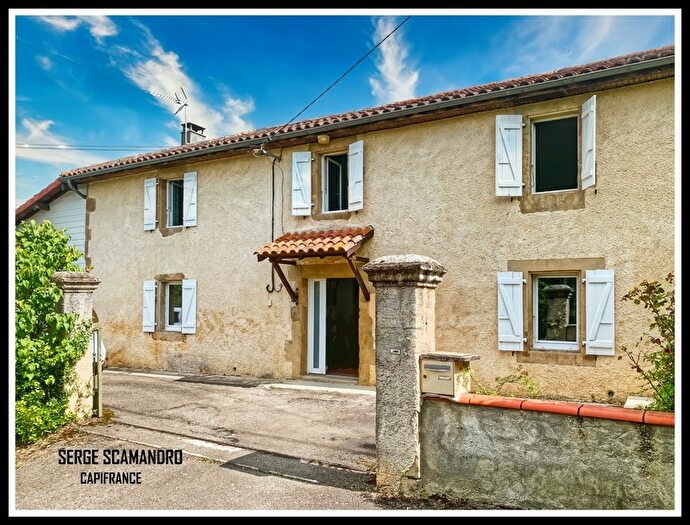 Maison à vendre - Mirande - 6 pièces - 4 chambres