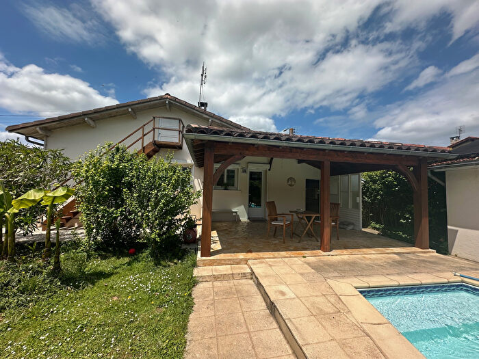 Villeneuve-sur-Lot, Saint-Etienne : Maison 3 pièces à vendre