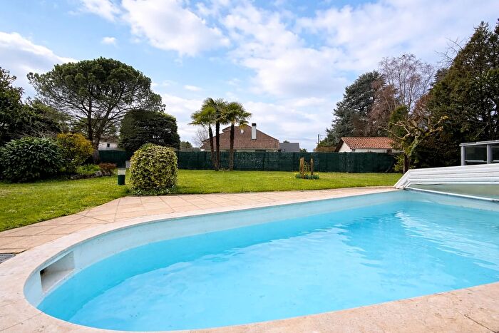 Maison à vendre - Bordes - 4 pièces - 3 chambres