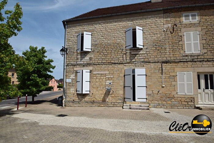 Maison à louer - Authumes - 4 pièces - 3 chambres