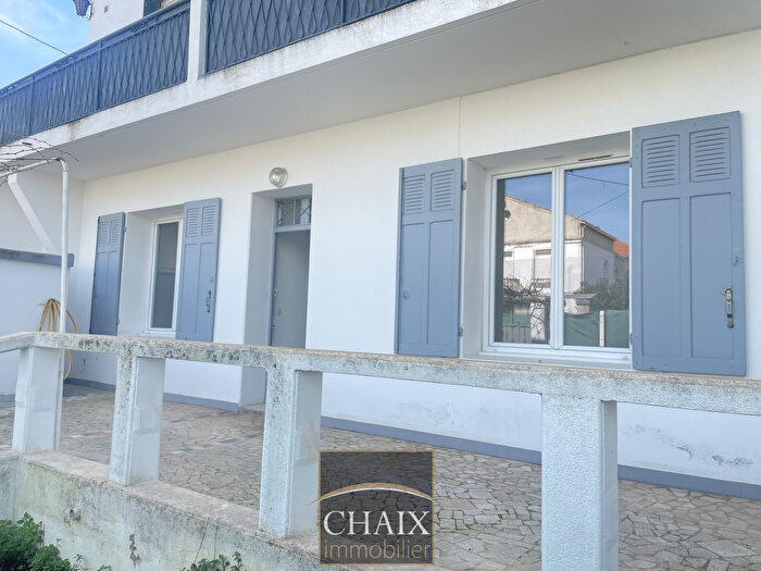 Appartement à vendre - Marseille e  - 4 pièces - 2 chambres