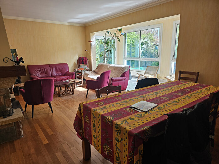 Maison à vendre - Palaiseau, Lozère - 9 pièces - 6 chambres