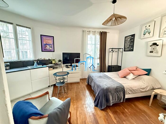 Appartement à vendre - Paris e , Belleville, Saint-Maur - 1 pièce