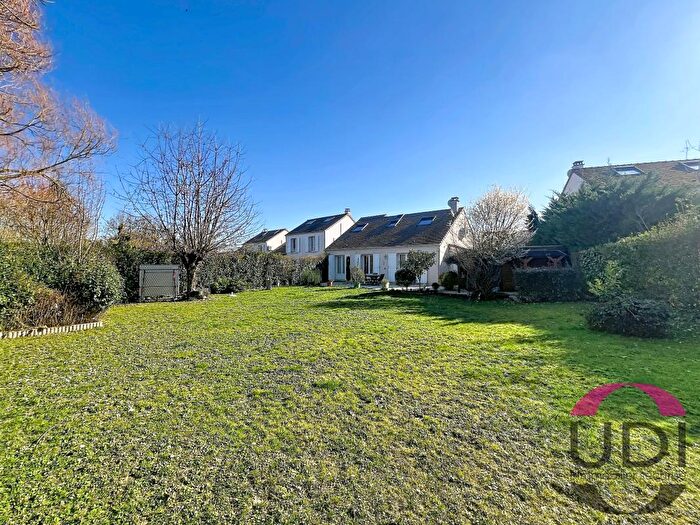 Maison à vendre - Bondoufle - 6 pièces - 5 chambres