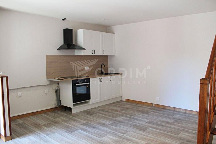 Appartement à louer - Bléneau - 3 pièces - 2 chambres