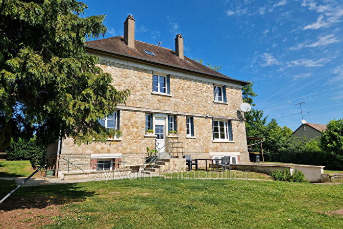 Maison à vendre - Saint-Quentin-des-Prés - 6 pièces - 4 chambres