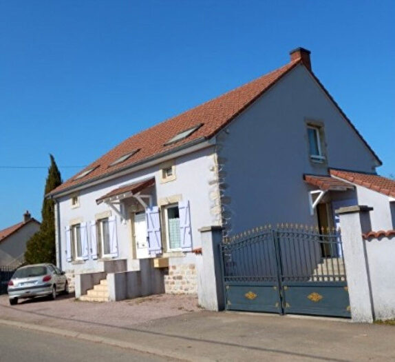 Maison à vendre - Saint-Vallier - 8 pièces - 5 chambres