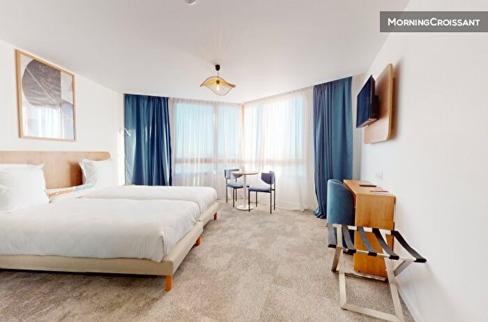 Appartement à louer - Villejuif, Haute-Buyères, Esselières - 1 pièce