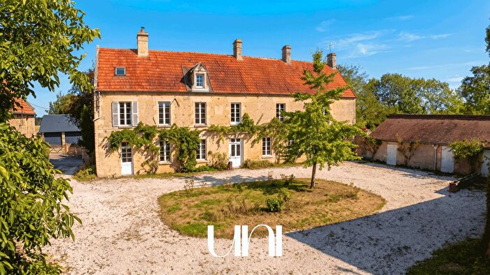 Maison 12 pièces à vendre à Rots