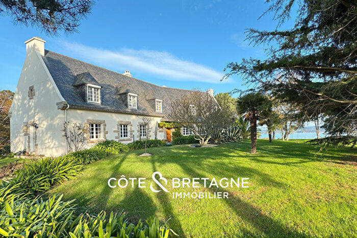 Maison à vendre - Saint-Brieuc - 12 pièces - 8 chambres