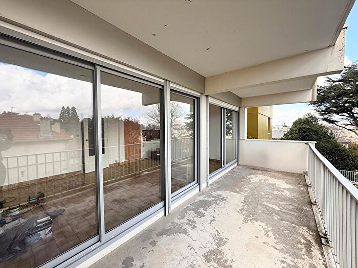 Appartement à vendre - Saint-Étienne, La Métare, Le Portail Rouge, Fauriel, Villeboeuf - 1 pièce