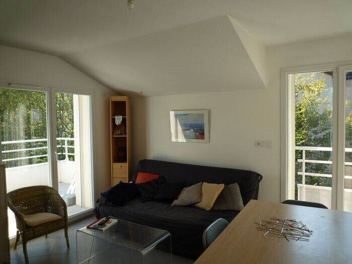 Appartement à louer - Bressis-Neigeos, Annecy - 3 pièces - 2 chambres