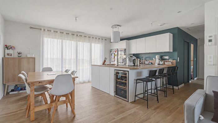 Malintrat - Maison 7 pièces à vendre