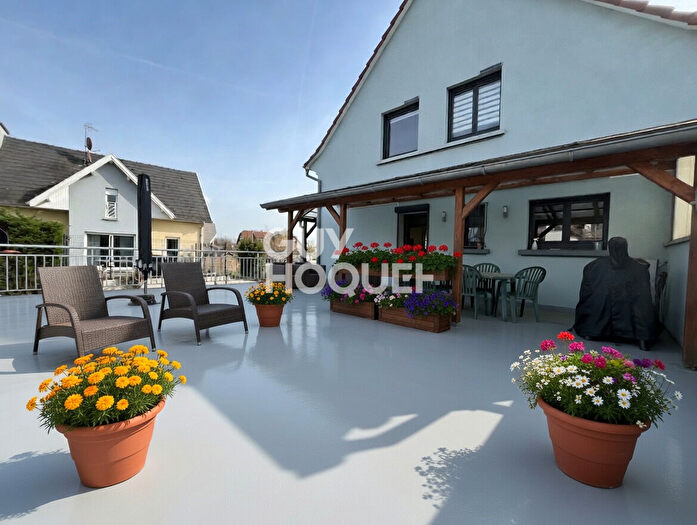 Maison 6 pièces à Wittenheim, La Roseraie, à vendre