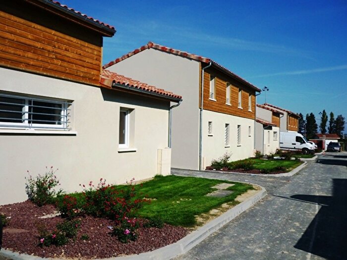 Maison à louer - Miramont-de-Guyenne - 3 pièces - 2 chambres