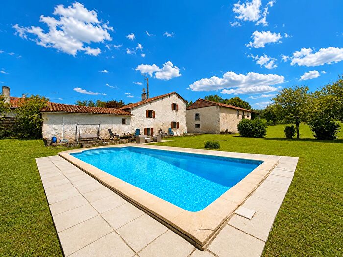 Palluaud - Maison 6 pièces à vendre