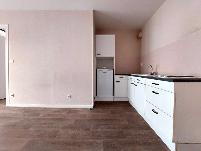 Appartement à louer - Émailleurs, Limoges - 2 pièces - 1 chambre