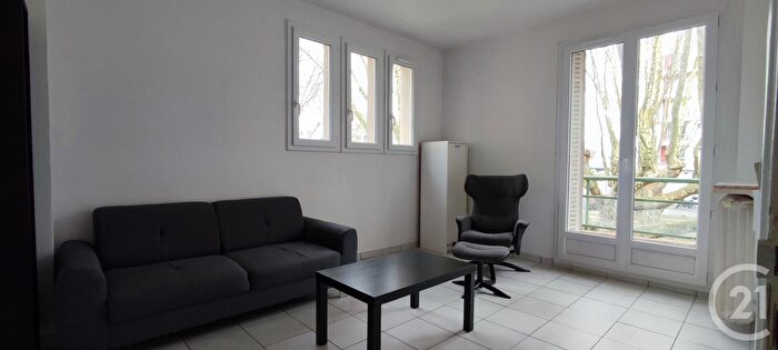 Appartement à louer - Créteil, Palais - 4 pièces - 3 chambres