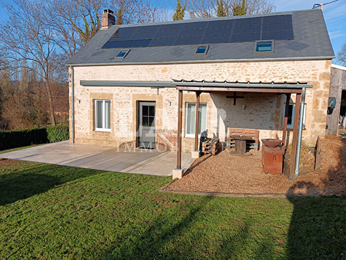 Maison 4 pièces à Tellières-le-Plessis, à vendre