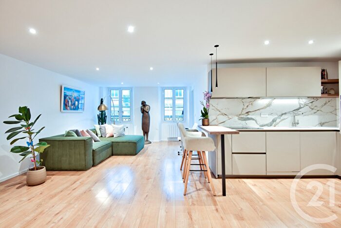 Appartement à vendre - Nice, Centre-ville - 3 pièces - 2 chambres