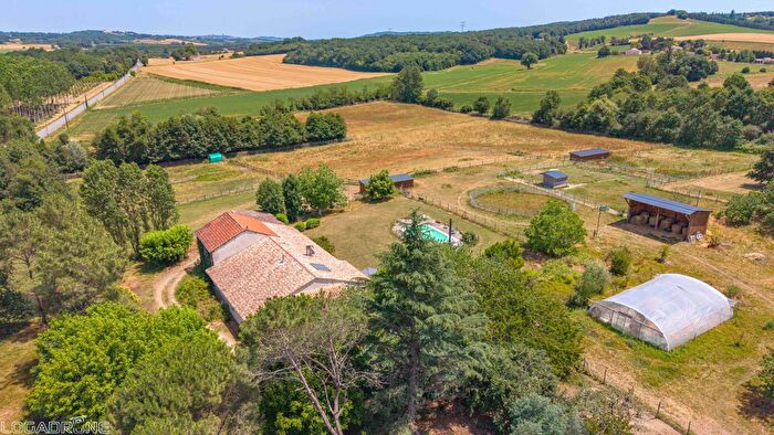 Grateloup-Saint-Gayrand : Maison 5 pièces à vendre