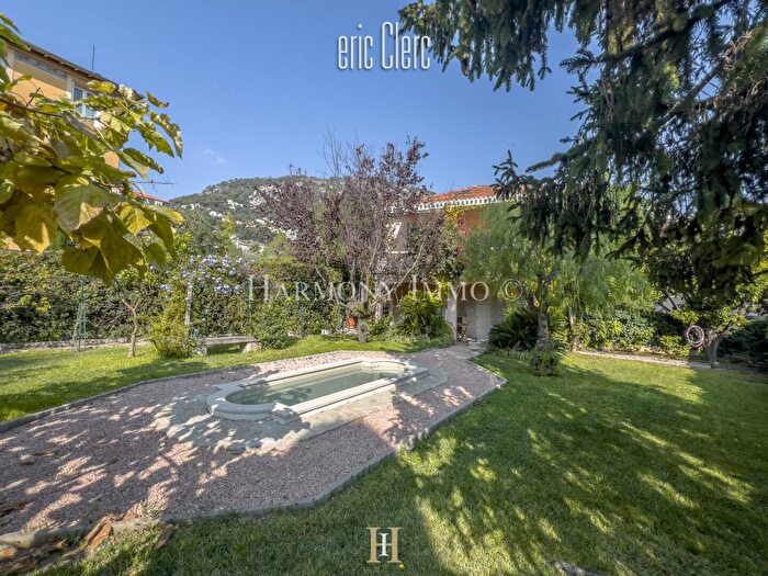 Appartement à louer - Beaulieu-sur-Mer - 4 pièces - 3 chambres