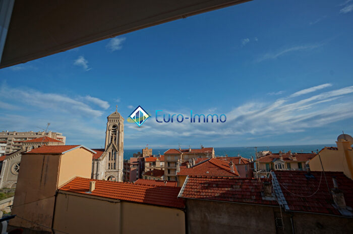 Maison à louer - Beausoleil, Centre-ville, Carnier - 4 pièces - 3 chambres