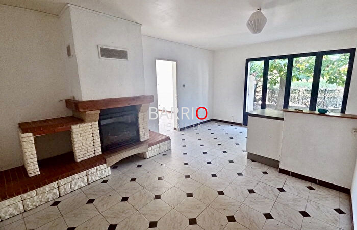 Maison à vendre - Saint-Cyprien - 11 pièces - 8 chambres