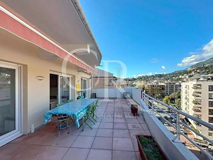 Appartement à vendre - Menton, Hôtel de Ville, Vieille Ville, Musée, Madone, Carnolès - 3 pièces - 2 chambres