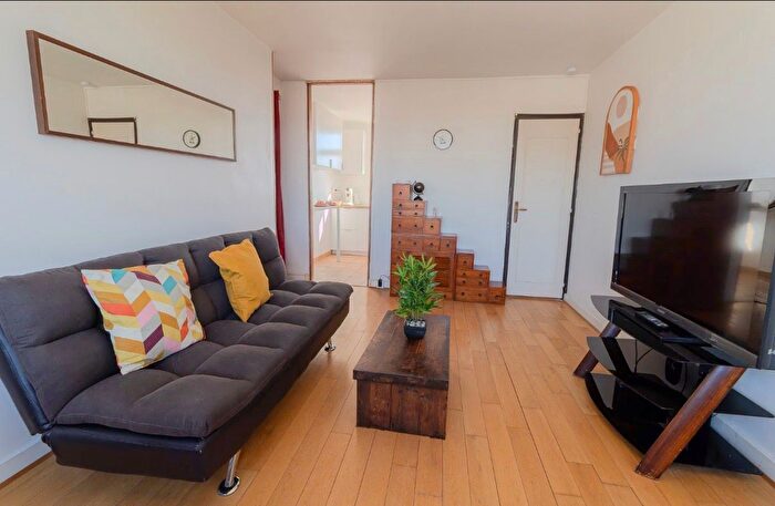 Châtillon, Berthelot, Avenue de Paris : Appartement 2 pièces à louer