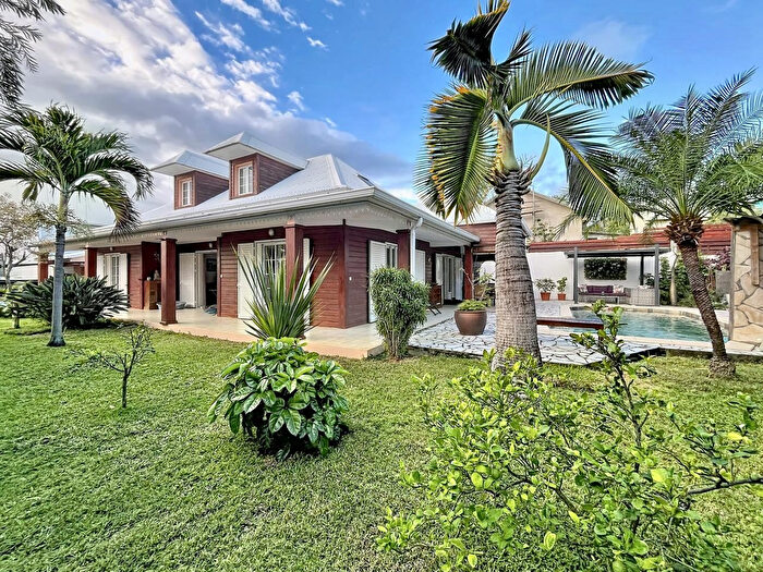Maison 5 pièces à vendre - Saint-Pierre, Bois d'Olive