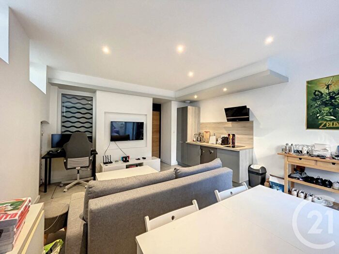 Appartement à louer - Tours - 2 pièces - 1 chambre