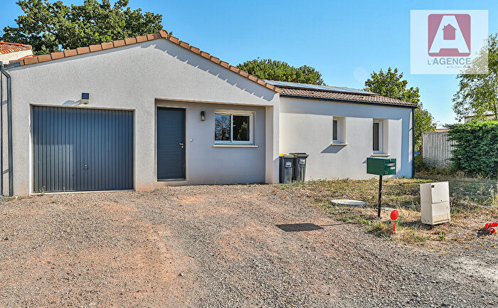 Maison 4 pièces à vendre à L'Aiguillon-sur-Vie