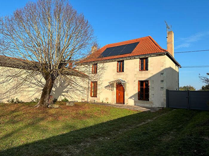 Maison à vendre - Jaunay-Clan - 4 pièces - 3 chambres