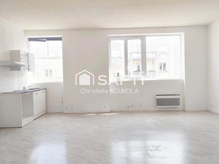 Appartement à vendre - Chartres, Hôtel Dieu, Grand Faubourg - 3 pièces - 2 chambres