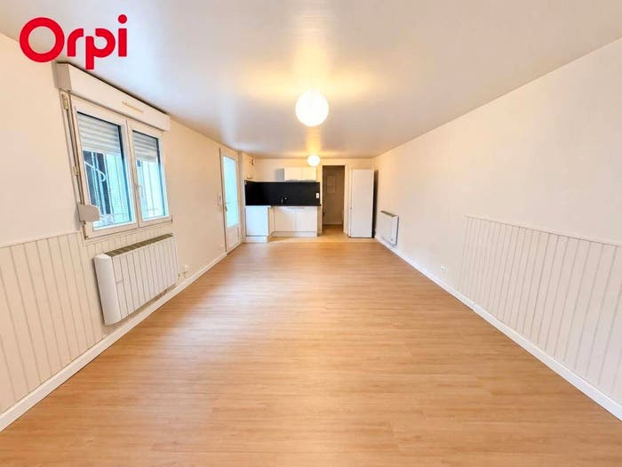 Gare-Leclerc, Le Mans : Appartement 2 pièces à louer