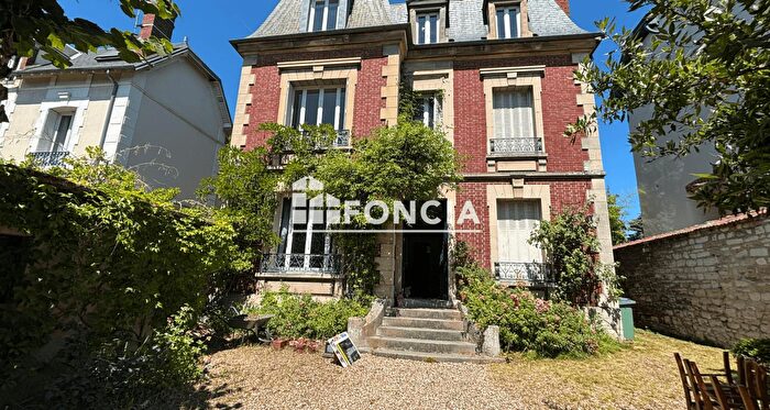 Maison 9 pièces à vendre - Mantes-la-Jolie, Centre-ville
