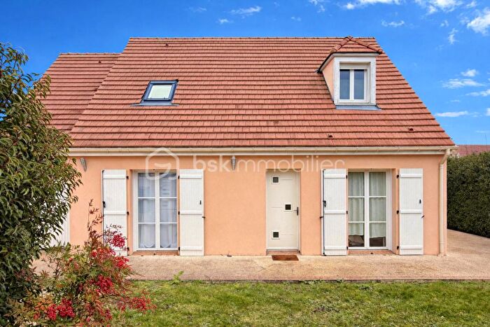 Maison à vendre - Meaux, Centre-ville, Cathédrale - 6 pièces - 4 chambres