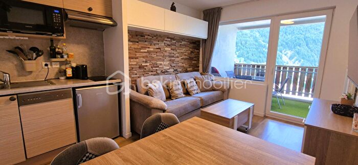 Allos : Appartement 2 pièces à vendre