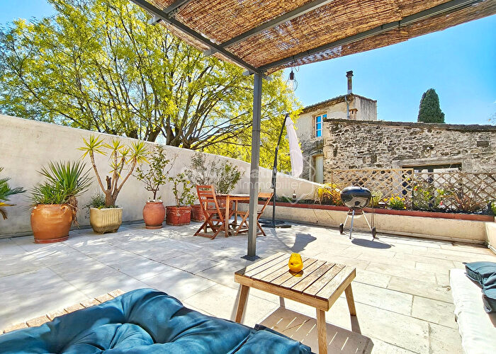 Maison à vendre - Lunel, Centre-ville, Gare - 6 pièces - 4 chambres